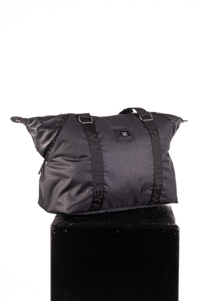 Equestrian Luggage Collection - Garment Bag Black – Hitchley & Harrow
